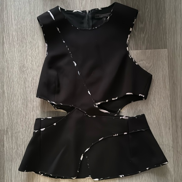 BCBGMaxAzria | Tops | Bcbgmaxazria Arianah Wrapped Cutout Top | Poshmark